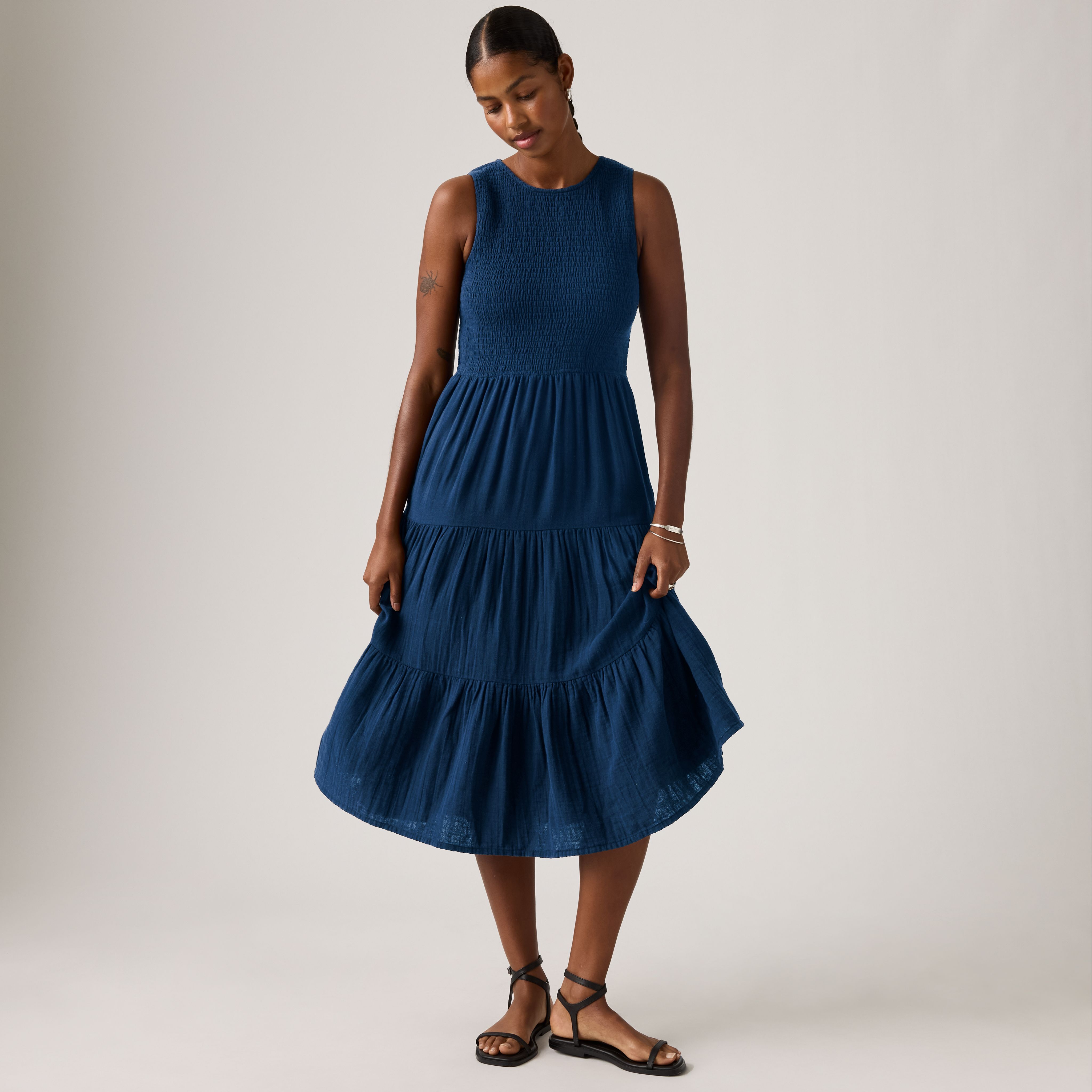 LEVI'S Levi's Cely Smocked Midi Dress